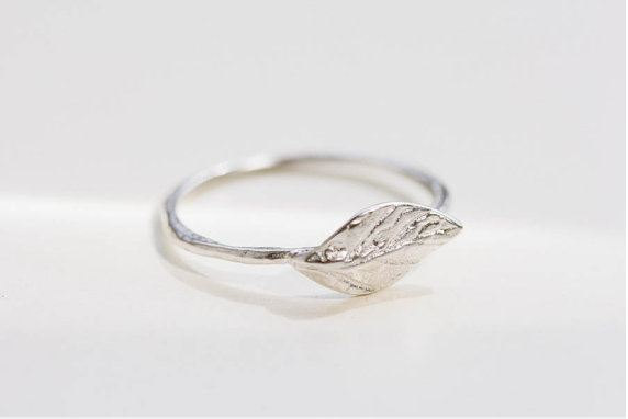 Cute Leaf Ring ; Everyday Ring ; Chic Ring, Simple , Modern And ...